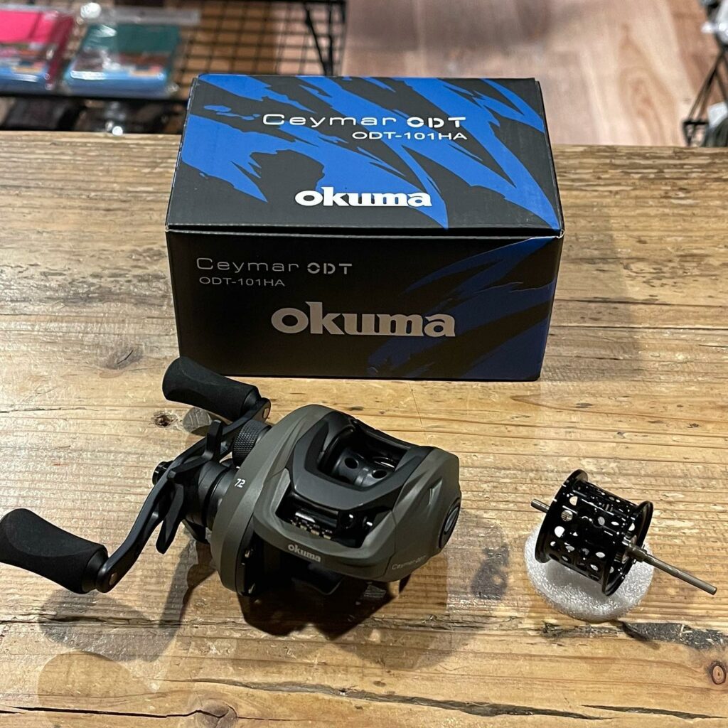 okuma セイマーODT入荷！これフィネススプールつい9999円で質感も良い感じでめちゃくちゃコスパが高いリールですね。 | 吉や情報